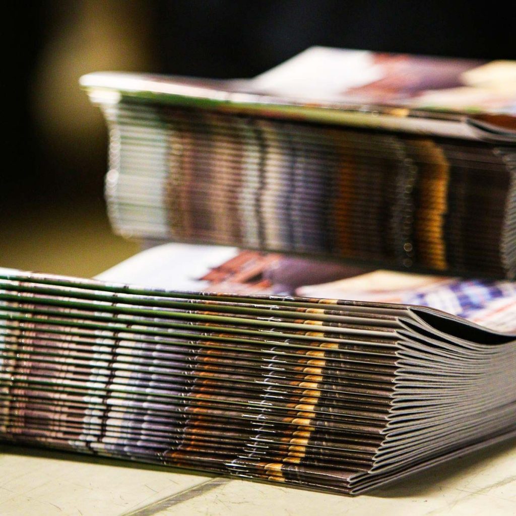 Mengenal Jenis-Jenis Binding untuk Buku dan Modul - Custoom.in